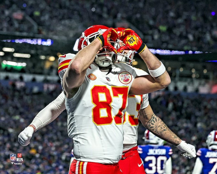 Travis Kelce Heart Hands Touchdown Kansas City Chiefs 8" x 10" Football ...