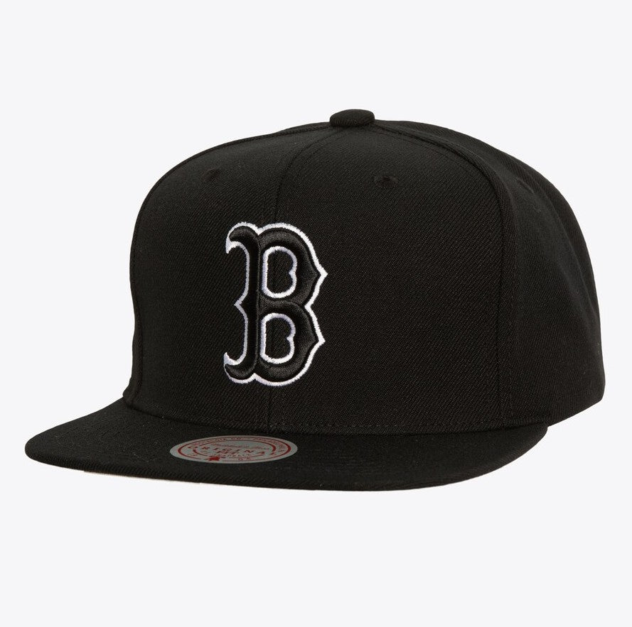 Boston Red Sox Mitchell & Ness Evergreen OG Snapback Hat - Black ...