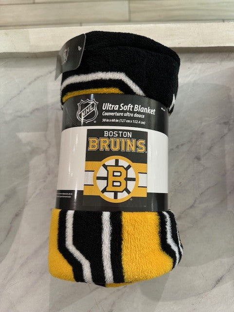 Boston Bruins Ultra Soft 50" x 60" Blanket | Hockey Blankets, Novelties ...