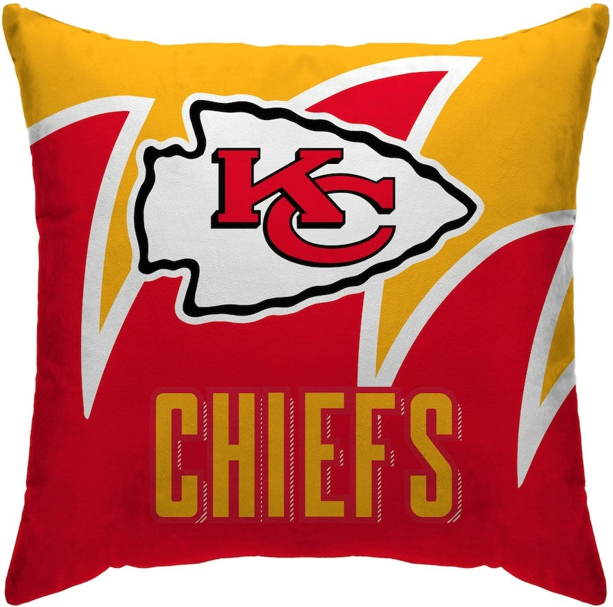 Kansas City Chiefs 18'' x 18'' Splash Décor Pillow | Football Blankets ...