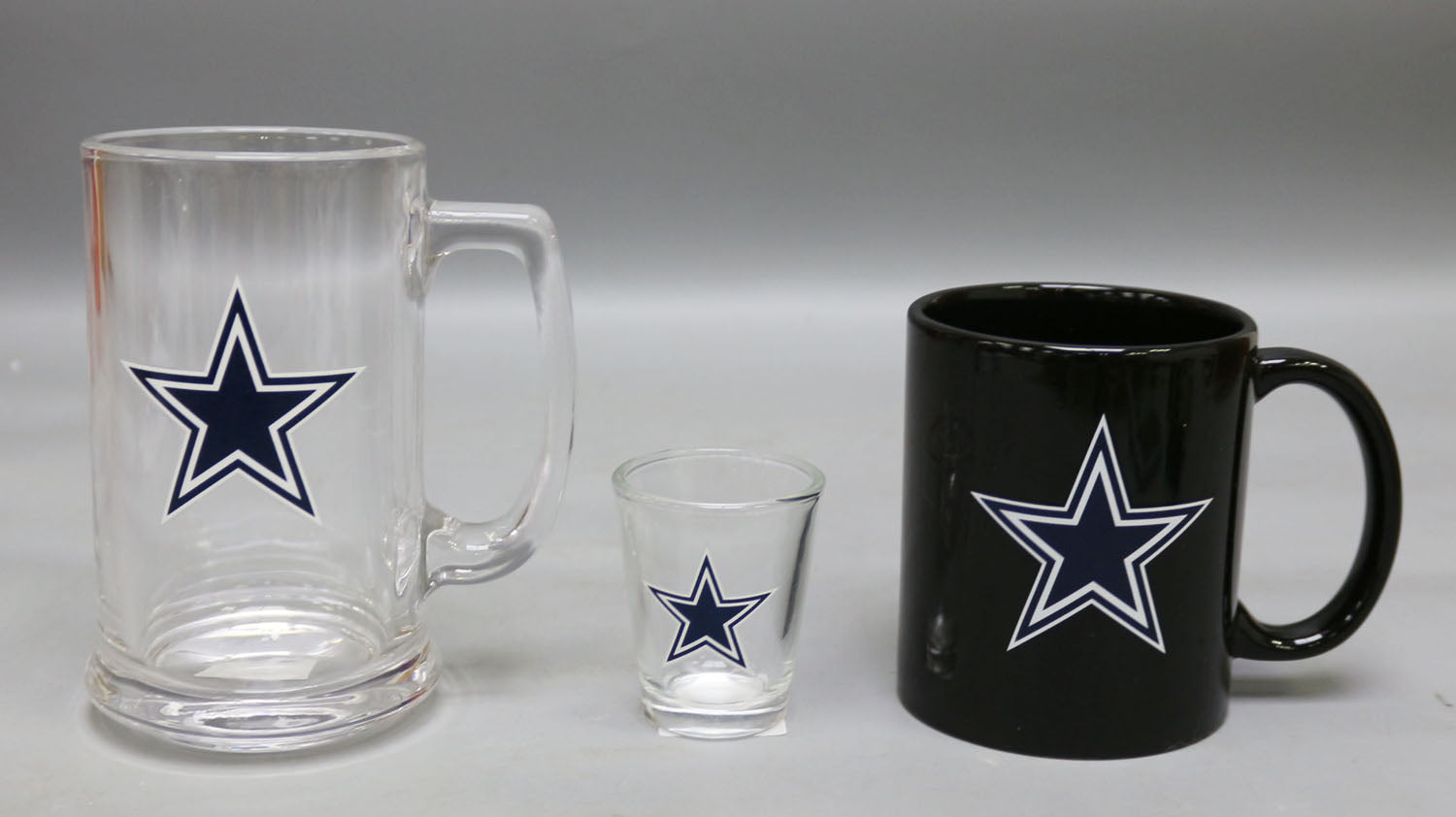 Dallas Cowboys 3-Piece Glassware Gift Set | Football Drinkware, Glasses ...